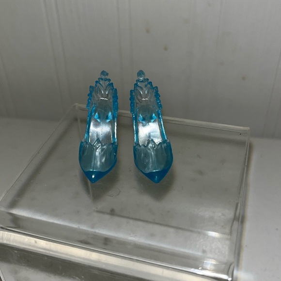 Disney | Toys | Disney Frozen Elsa Doll Shoes | Poshmark